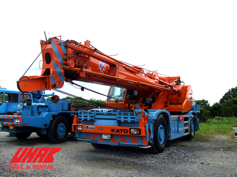60T mobile crane Kato SL600
